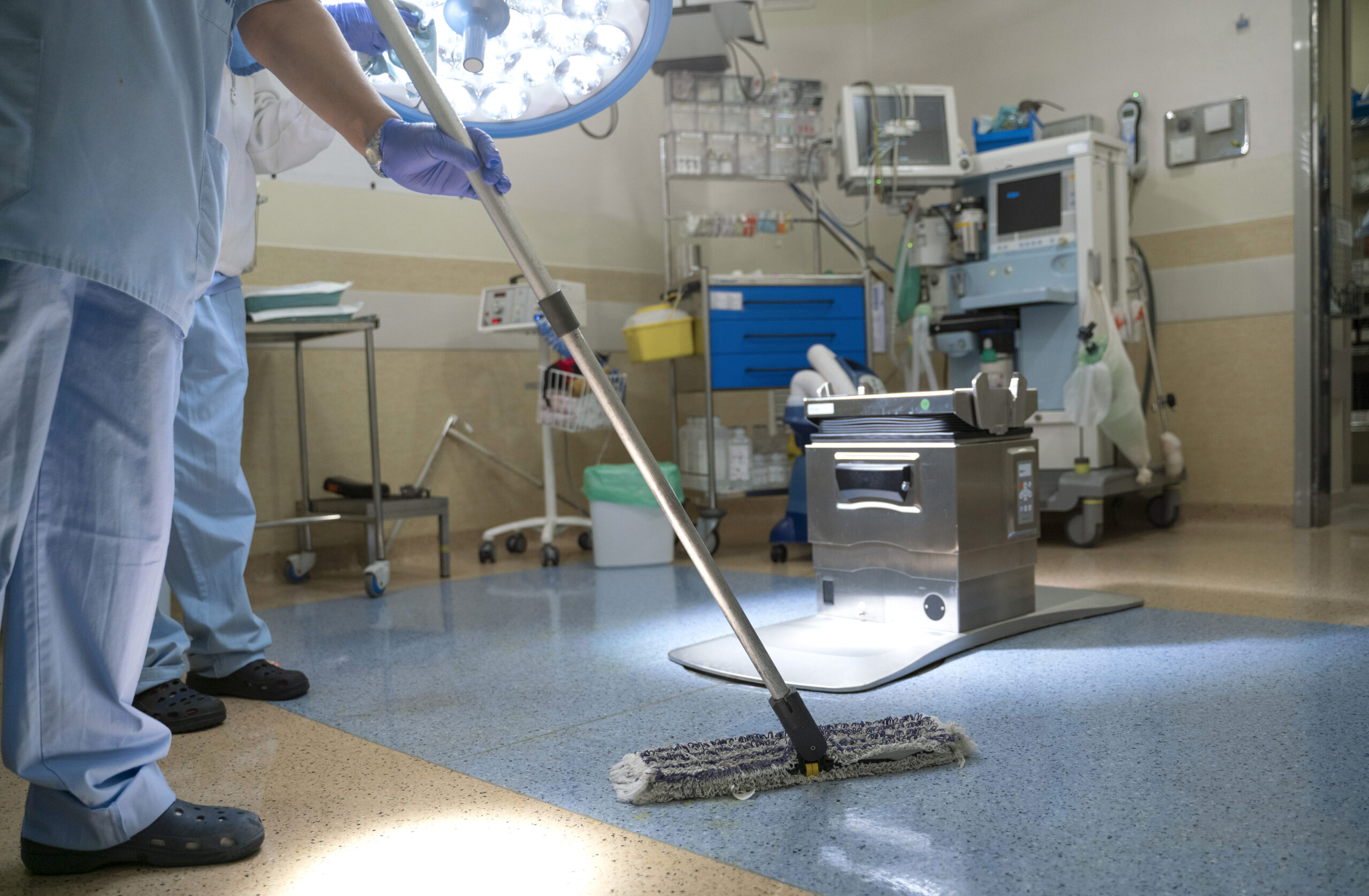 Professional Hospital Cleaning & Disinfecting Services in Massachusetts